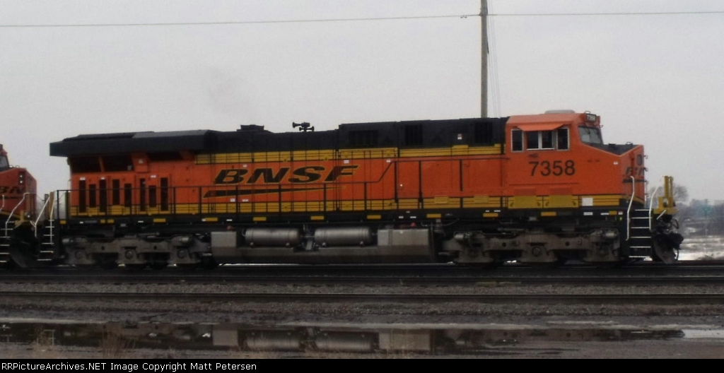 BNSF 7358